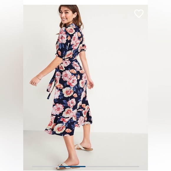 Old Navy | Dresses | Old Navy Floral Wrap Dress | Poshmark